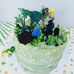 T-rex Juvenile Dinosaur Party Animal Cake Topper Keepsake - Etsy UK