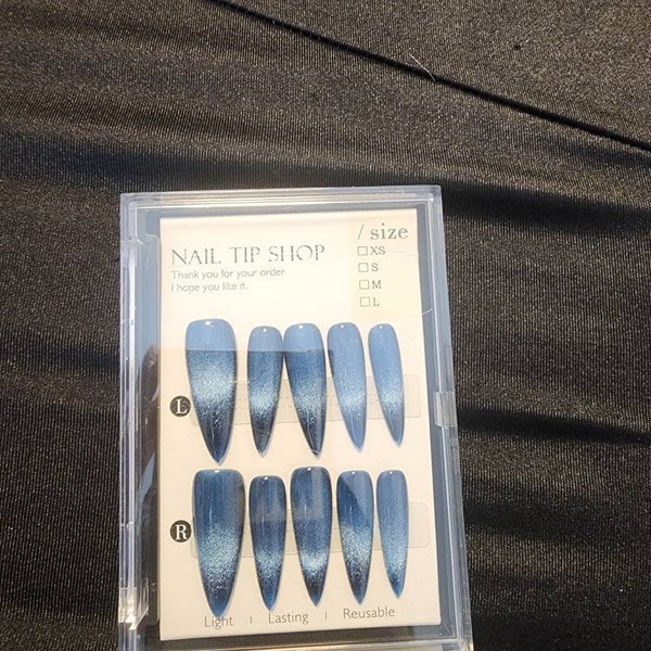 Wicked Inspired Press on Nails: Hand Painted Elphaba Goth Nails - Etsy