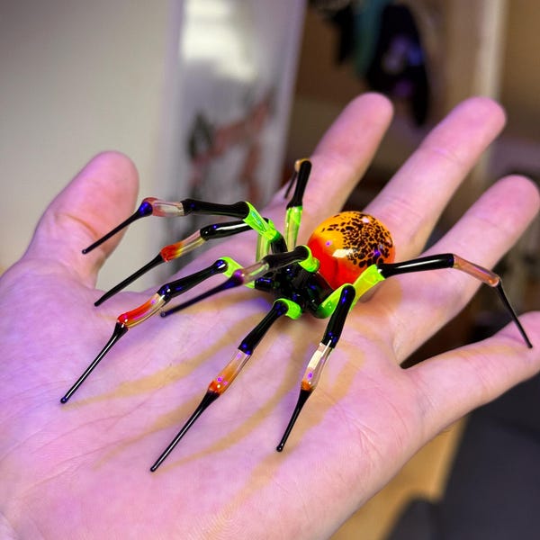 Red Uranium Glass Spider Uranium Vaseline Glass Figurine Spider Glass ...