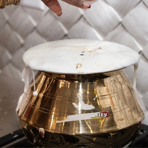 Kamadhenu Milk Junnu Powder | Colostrum Powder - Etsy