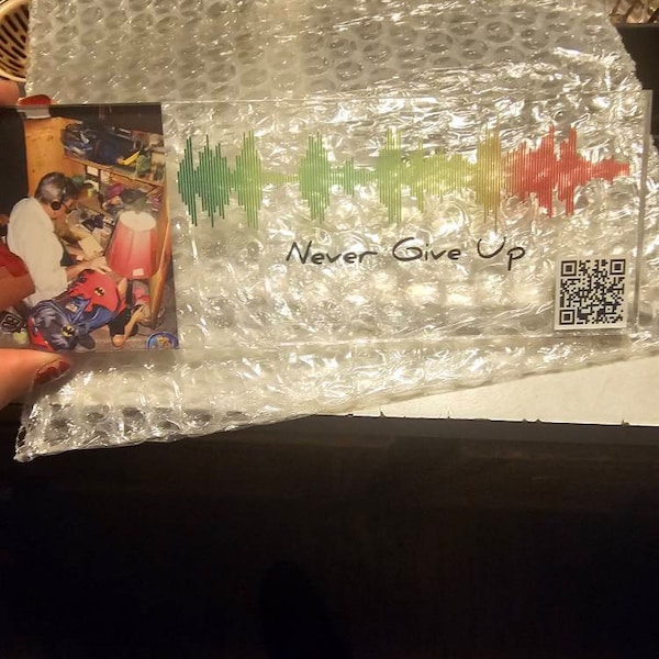 Soundwave Art QR Code | Song Plaque CUSTOM | Sound Wave With QR Code ...