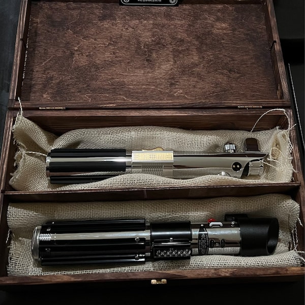 Wooden DOUBLE Lightsaber Box (customizable) - Etsy