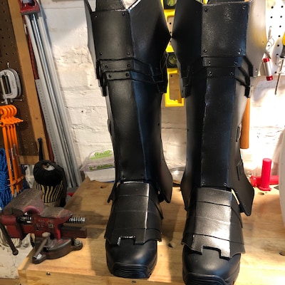 DIY Batman Arkham Knight Foam Armor Gauntlets Tutorial Kit - Etsy México