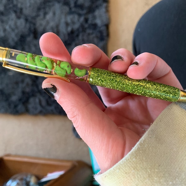 Pickle Pen, Pickle Lover's Ballpoint Pen, Green Dill Pen - Etsy