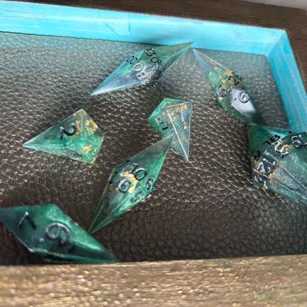 Baldur's Gate 3 Shadowheart Shar Resin Dice Set - Etsy