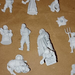 Chibi Captain Nemo 32mm Scale Miniature Dnd Miniature - Etsy