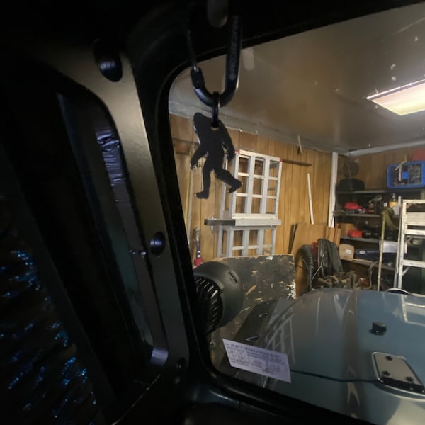 Sasquatch, Yeti, Bigfoot Sculpted Pewter Keychain, Perfect Bigfoot Gift ...