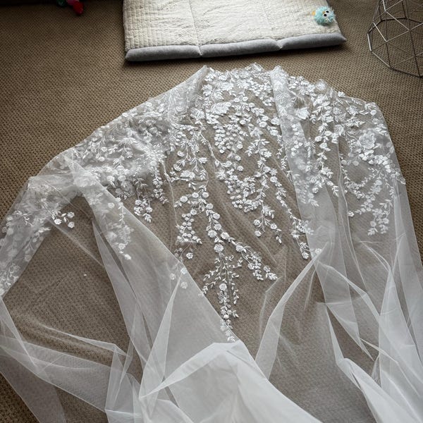 New Elegant Wild Flowers Veil, Bridal Veil With Wild Flower Lace, Veil ...