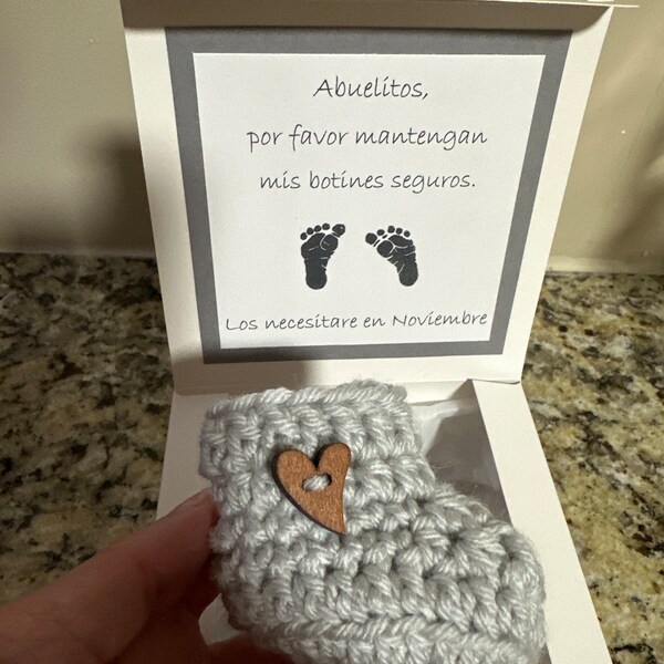 Spanish Pregnancy Announcement Booties Box: Grandparents Reveal Gift - Etsy
