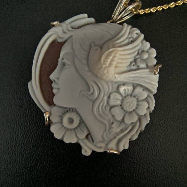 Pendant With Modern Cameo Fine Monufacturing - Etsy