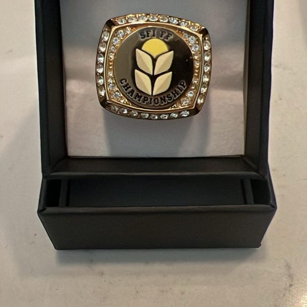 Personalized XL Trophy Championship Ring - MVP Ring, Coach's Ring, Hall ...