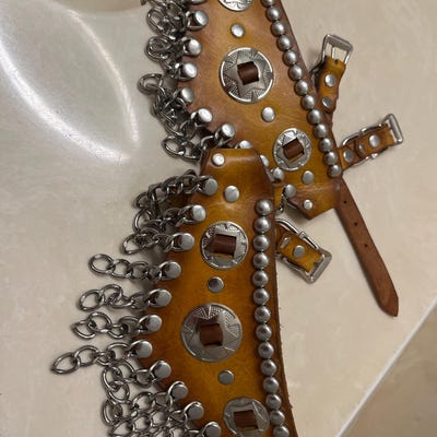 Massive Heavily Spiked Gauntlet Genuine Leather Handmade Warrior Battle ...