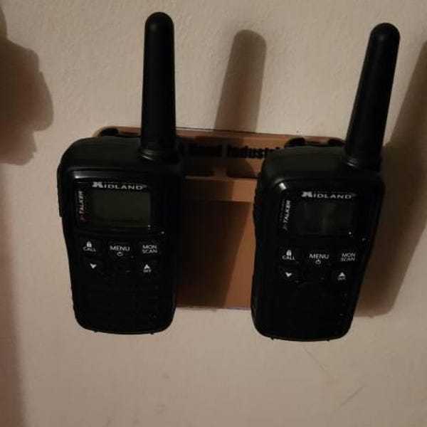 Baofeng UV-5R Radio Wall Mount - Two-way Radio Bracket - Etsy