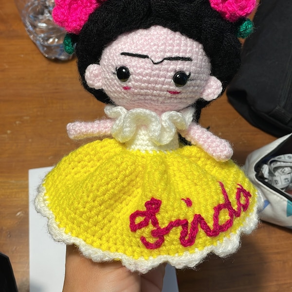 Frida Kahlo Amigurumi Doll Crochet Pattern, Frida Khalo Amigurumi ...