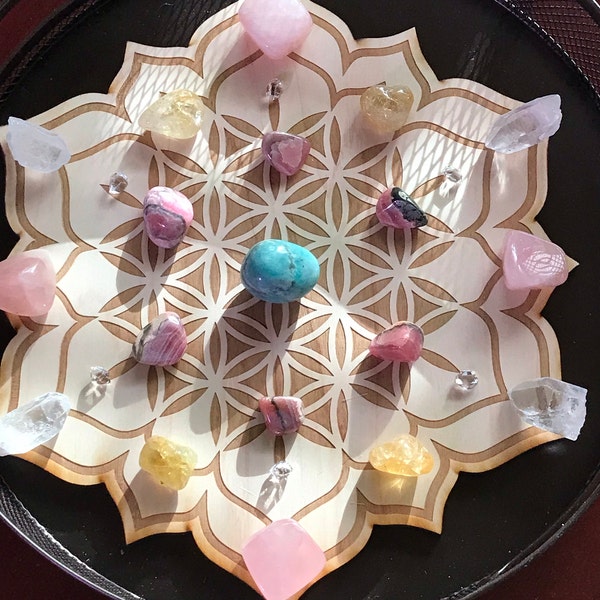 Flower of Life Lotus Crystal Grid - Altar Decoration - Etsy