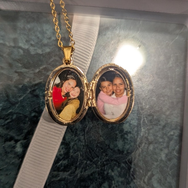 Personalized Oval Photo Locket Necklace, Vintage Locket Necklace, Moon ...