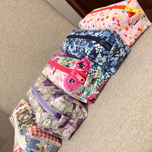 Basic Boxy Pouch - PDF Sewing Pattern for a Boxy Zipper Pouch That is ...