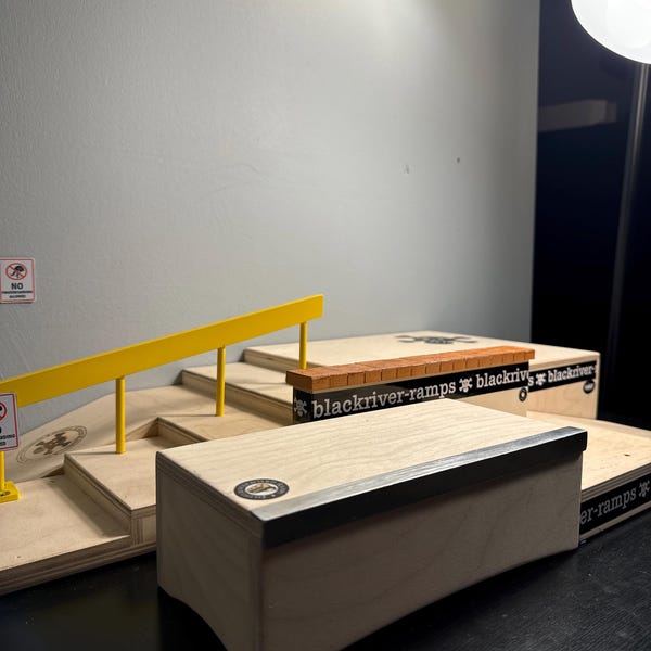 Filthy Fingerboard Ramps: Zuma 50/50 Split Planter Box, Wood ...