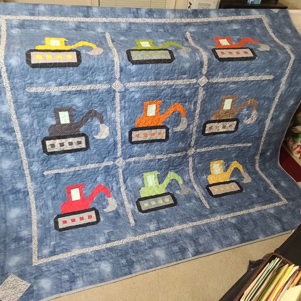 PDF Quilt Block Pattern – Crawler Excavator - Etsy