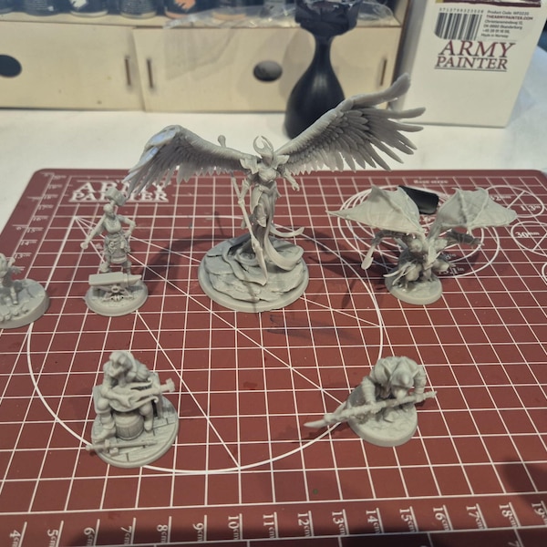 Angelic Warrior Miniature Archangel Fighter Dungeons and Dragons Mini ...