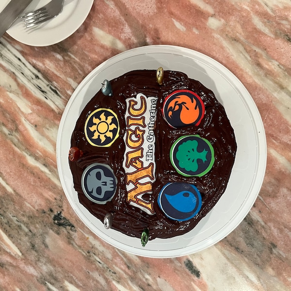Magic the Gathering Cake Topper Set: Edible Image Decorations - Etsy