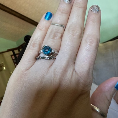 Color Changing Gemstone Ring, 6x8mm Emerald Cut Alexandrite Wedding ...