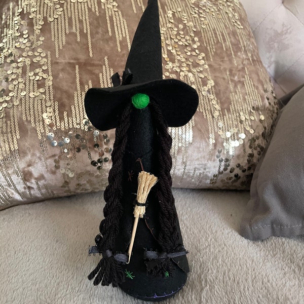 WICKED Witch Gnome, Halloween Gnomes, Wicked Gnomes, Elphaba Gnomes ...