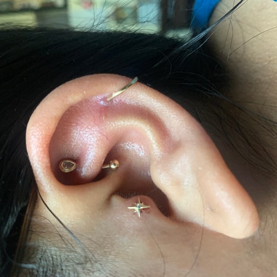 14k Solid Gold Starburst Stud Earring Tiny Star Cartilage Earring ...