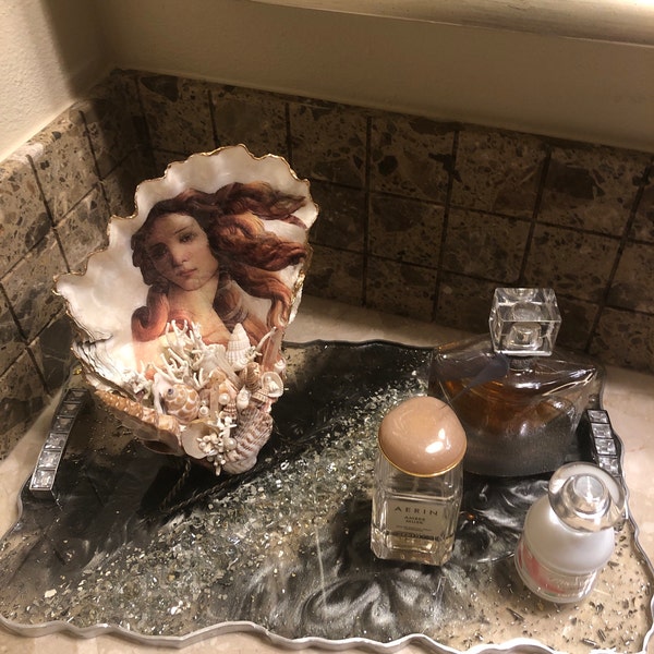 Birth of Venus Decoupage Oyster Shell Art: Greek Goddess Decor - Etsy