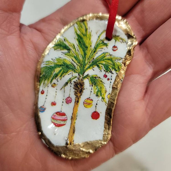 Decoupaged Bakers Clam Shell on Display Stand/decoupaged Bakers Clam ...