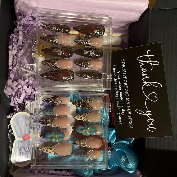 ATE Press on Nail Set Stray Kids ATE Inspired Nails Maximalist Silver ...