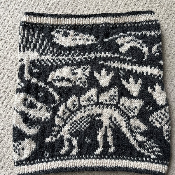 Fossil Frenzy Cowl Pattern, Dinosaur Cowl, Knitting Pattern, Digital ...