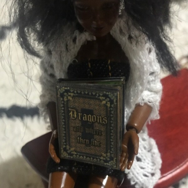 Dragon Miniature Book – 12th Scale OPENABLE & READABLE Fantasy Myth ...