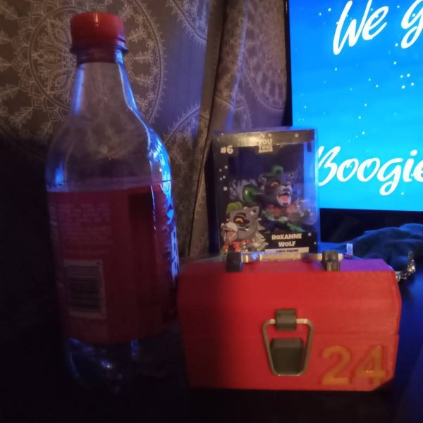 Team Fortress 2 Engineer Toolbox | 3D Printed TF2 Engineer Tool Box ...