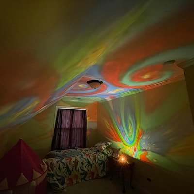 Psychedelic Lamp LED Mood Light Projector Trippy Glass Paint Projection ...