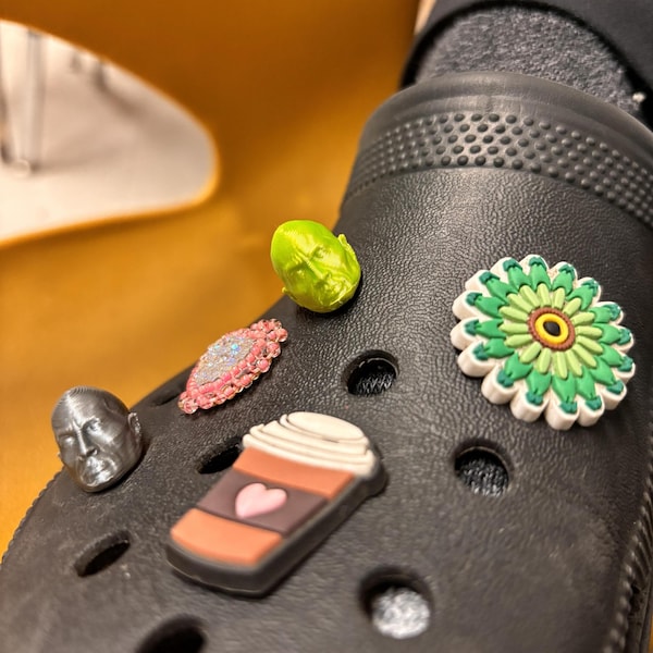 3D Printed Lightning Bolt Croc Charm, - Etsy