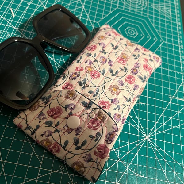 Quilted Glasses Case Sewing Pattern - Beginners - Video Tutorial - Easy ...