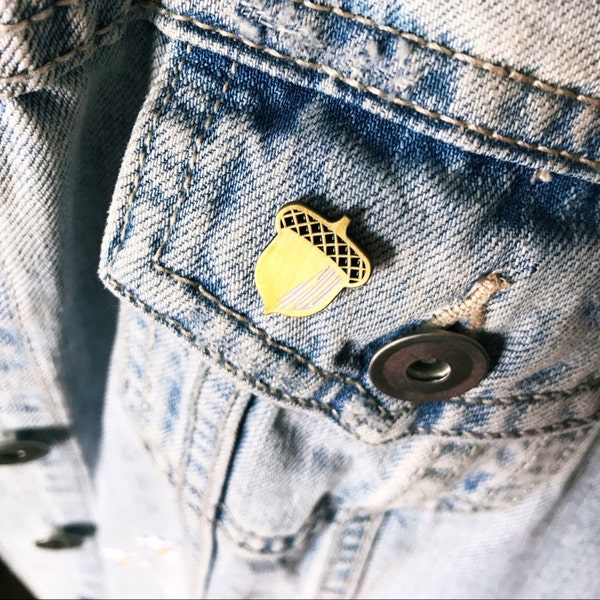 Acorn Enamel Lapel Pin Badge / Autumn Fall Inspired Soft Enamel Pin ...