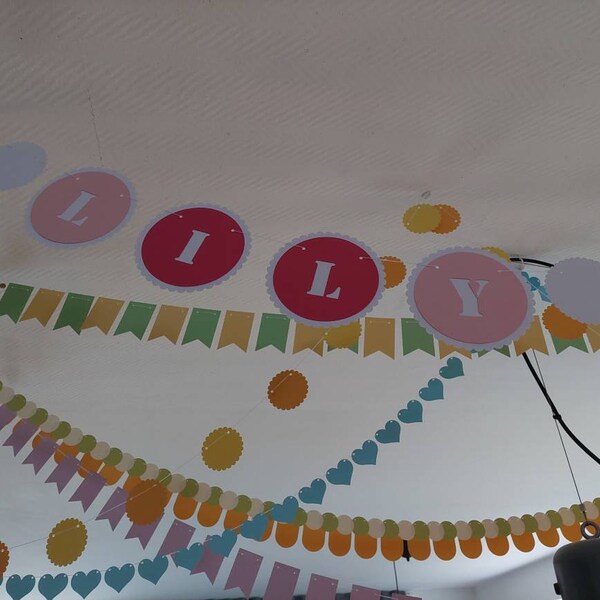 A-Z Alphabet Scallop Circle Banner Letter Layers SVG Cut Files, Cricut ...