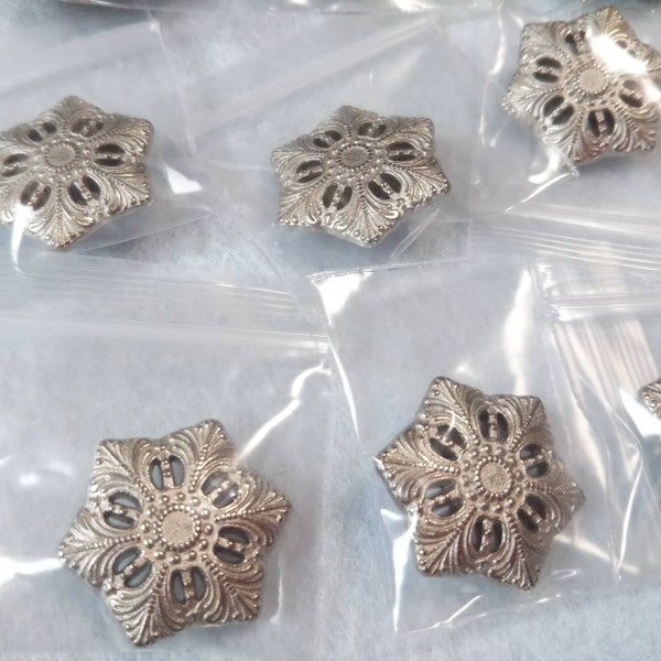 Metal Buttons - Snowflake Metal Buttons , Shiny Silver Color , Shank ...