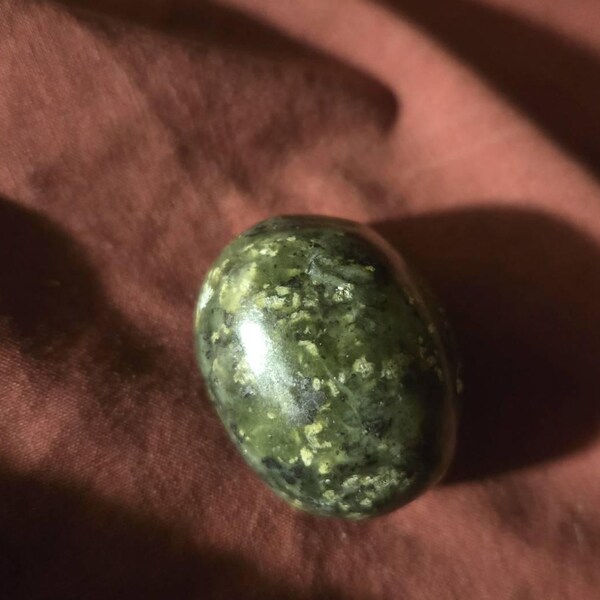 Jade Nephrite Semi Tumbled Gemstone Mini Chips 5 - 15 Mm: Choose Ounces ...