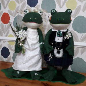 Stuffed Frog PDF Sewing Pattern & Tutorial Stuffed Animals - Etsy