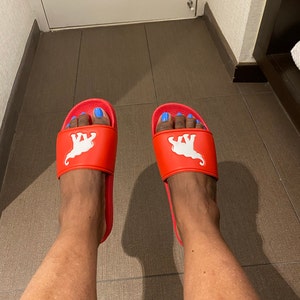 Pyramid Hands Figurine With Engrave Delta Sigma Theta Symbols - Etsy