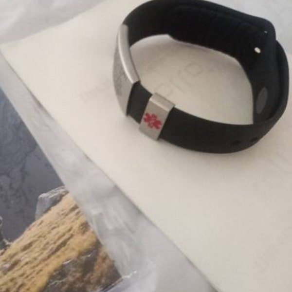 Medical Alert Bracelet Runner Emergency ID Nylon Wristband Custom ...