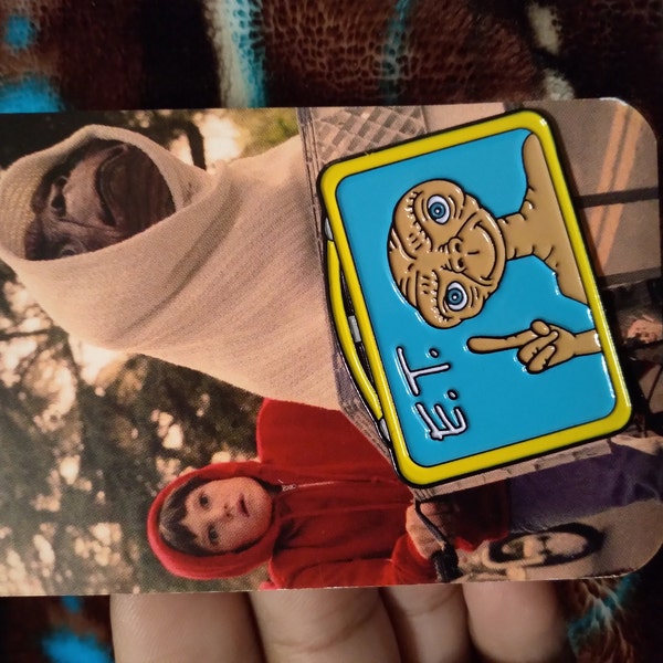 ET Pin - E.T. Enamel Pin - ET the Extraterrestrial - I'll Be Right Here ...