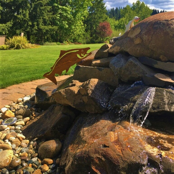 Swimming Salmon Fish Stake | Outdoor Metal Fish Art | Garden Stake ...