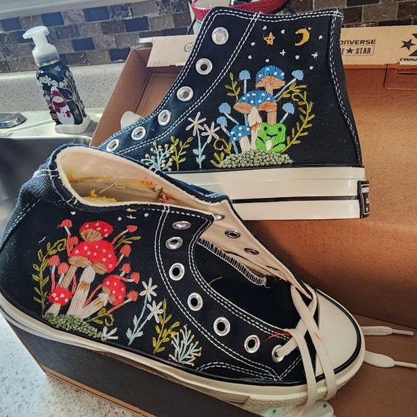 Custom Embroidered Converse, Hammerhead Sharks and Manta Ray ...