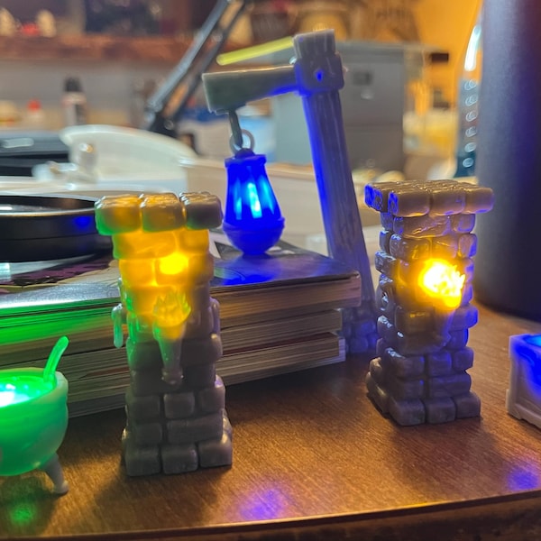 Column With Torch, LED Fantasy Miniatures, Light Effect, Dnd, TTRPG ...