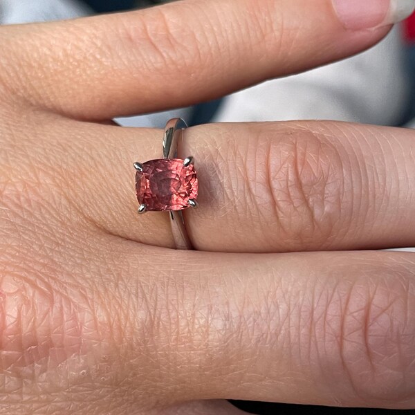 Old Burma Ruby, Pigeon Blood, Old Cut Ruby, 2.01 Cts., Oval Ruby ...