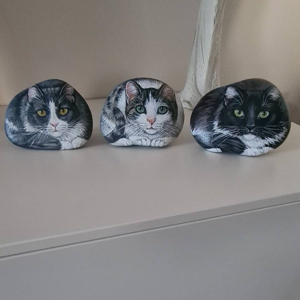 Custom Cat Portrait Rock: Hand-painted Pet Memorial Stone, Personalised ...